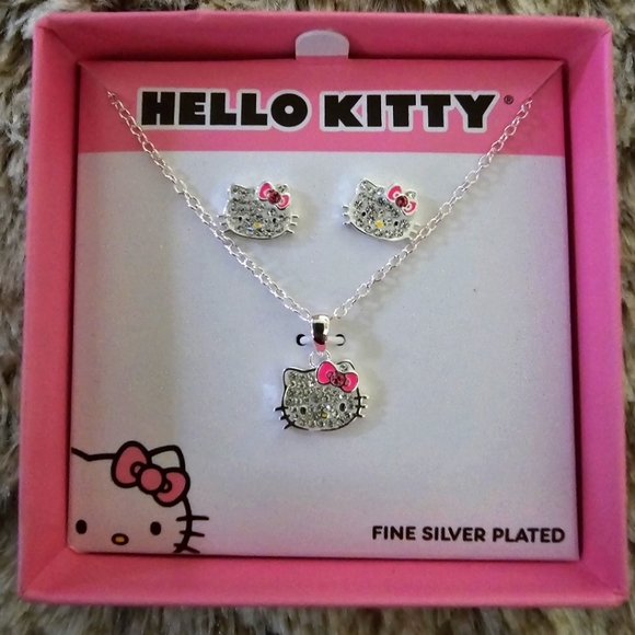 Hello Kitty | Jewelry | Hello Kitty Necklace Earring Set | Poshmark